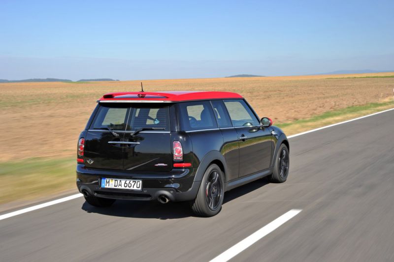 Mini John Cooper Works technical specifications and fuel economy